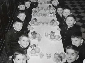 Chi era Meneghino, la maschera simbolo di Milano?